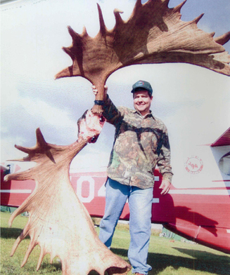 The Top 40 Biggest Moose Ever Taken