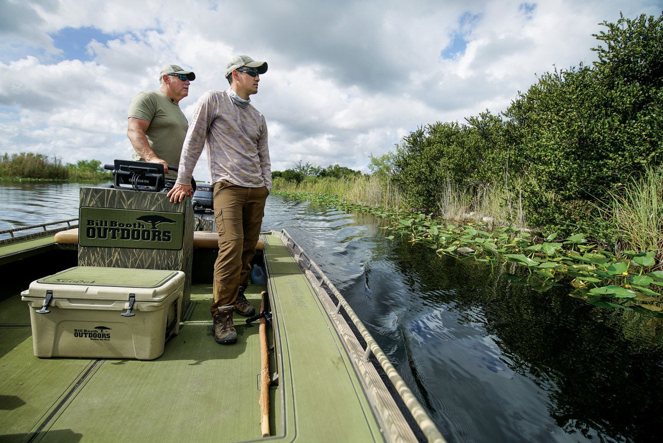 Hunting Pythons in the Everglades | Outdoor Life