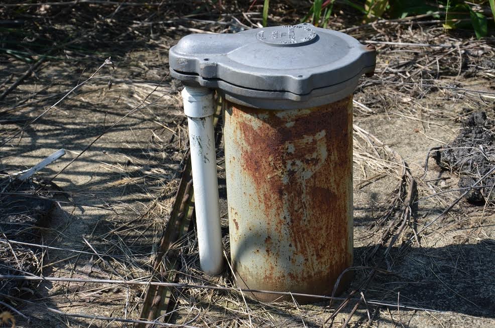 3 Ways to Get Water From a Modern Well if the Grid Goes Down