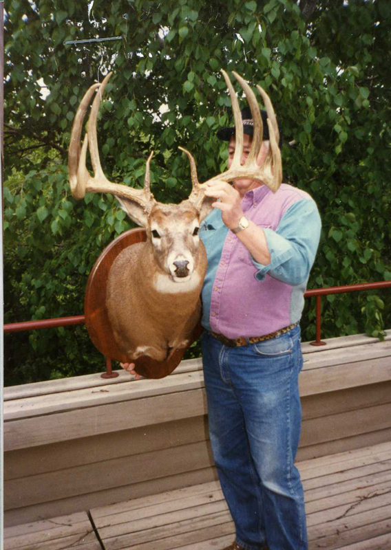 The Top 40 Typical and Nontypical Whitetails of All Time