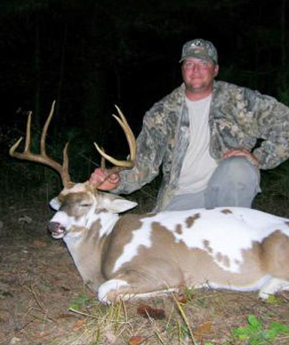 Piebald Deer: To Shoot or Not to Shoot