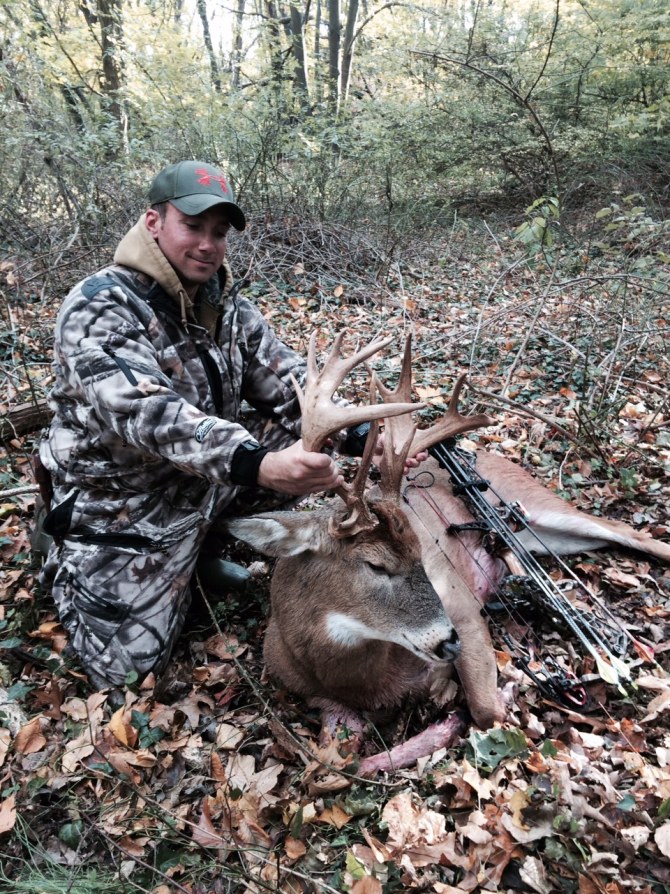 Georgia Hunter Shoots County Record 200-Inch Buck | Outdoor Life