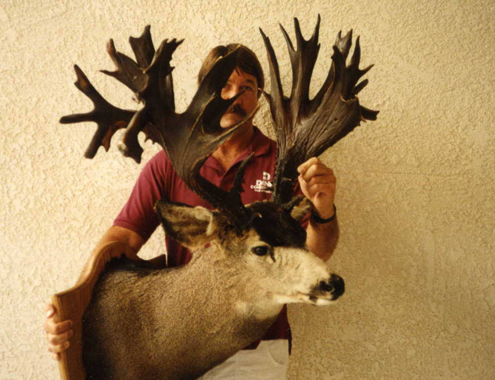 The Top 40 Typical and Nontypical Mule Deer of All Time