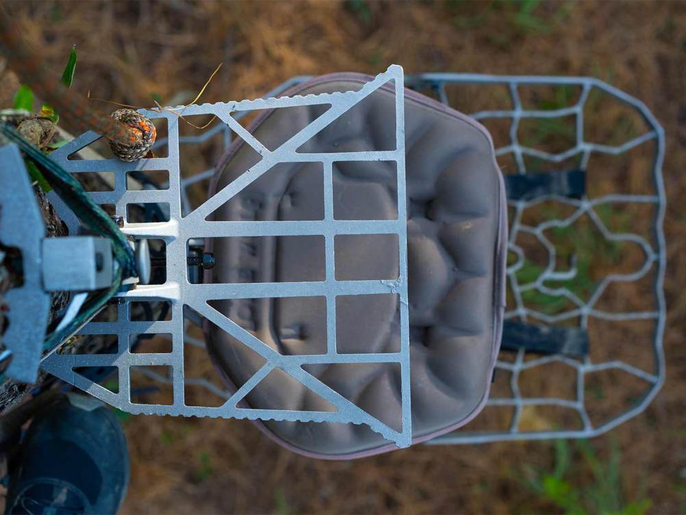 Mobile Treestand Test: Climber vs. Hang-On vs. Tree Saddle