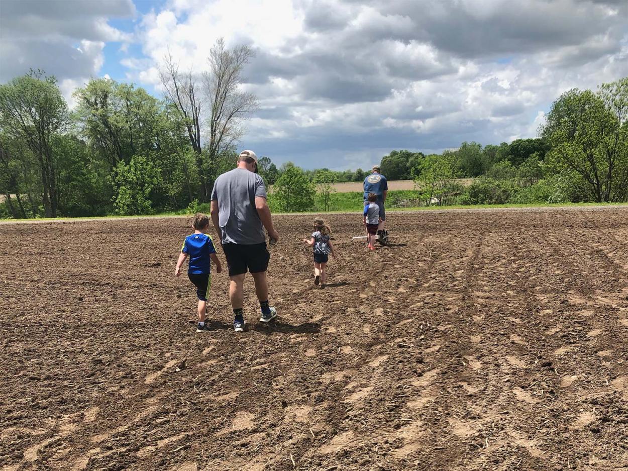 How to Plant a Sunflower Field for Better Dove Hunting This Summer