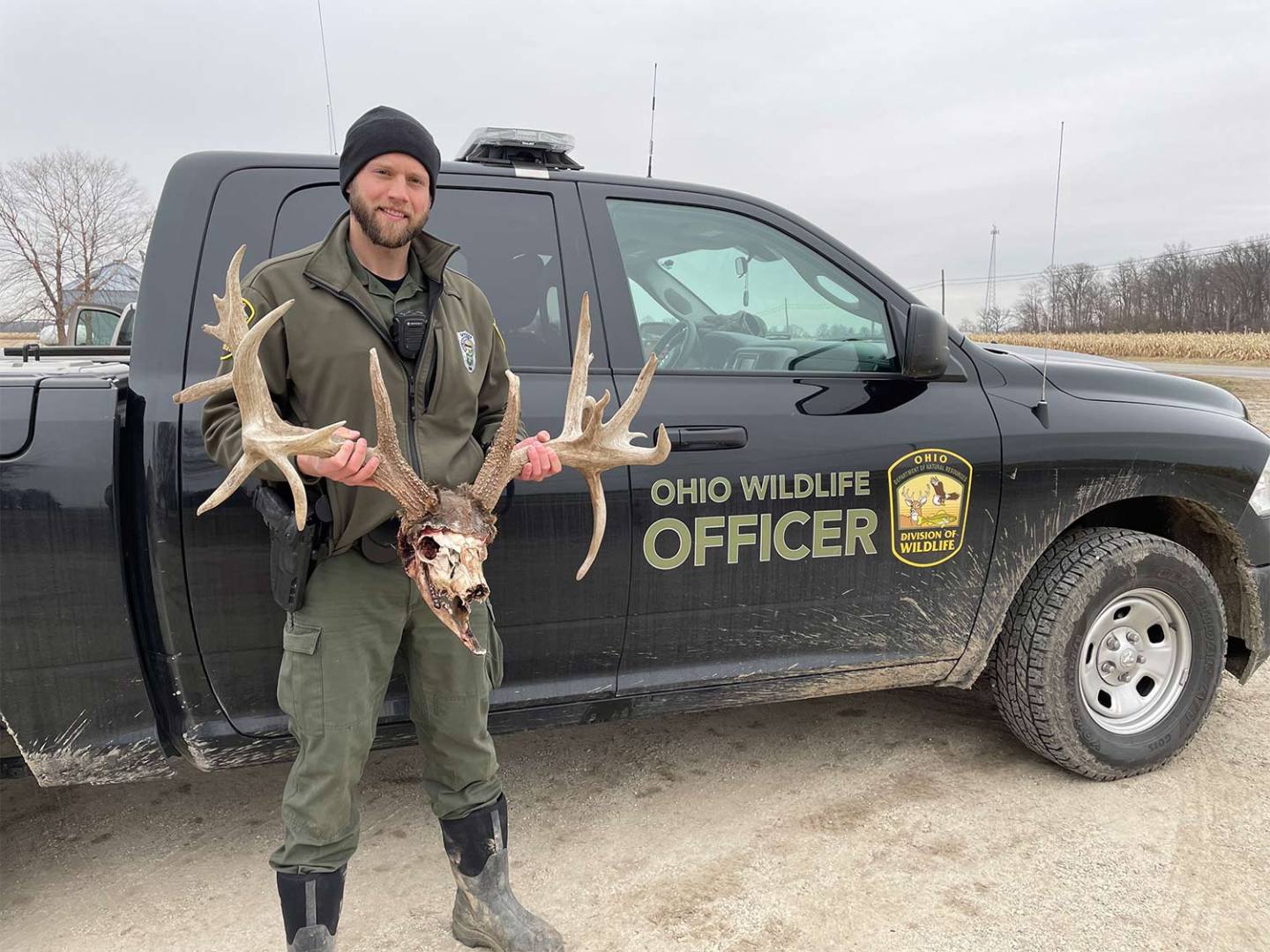 Ohio Hunter Finds a Massive 233-Inch Deadhead Buck