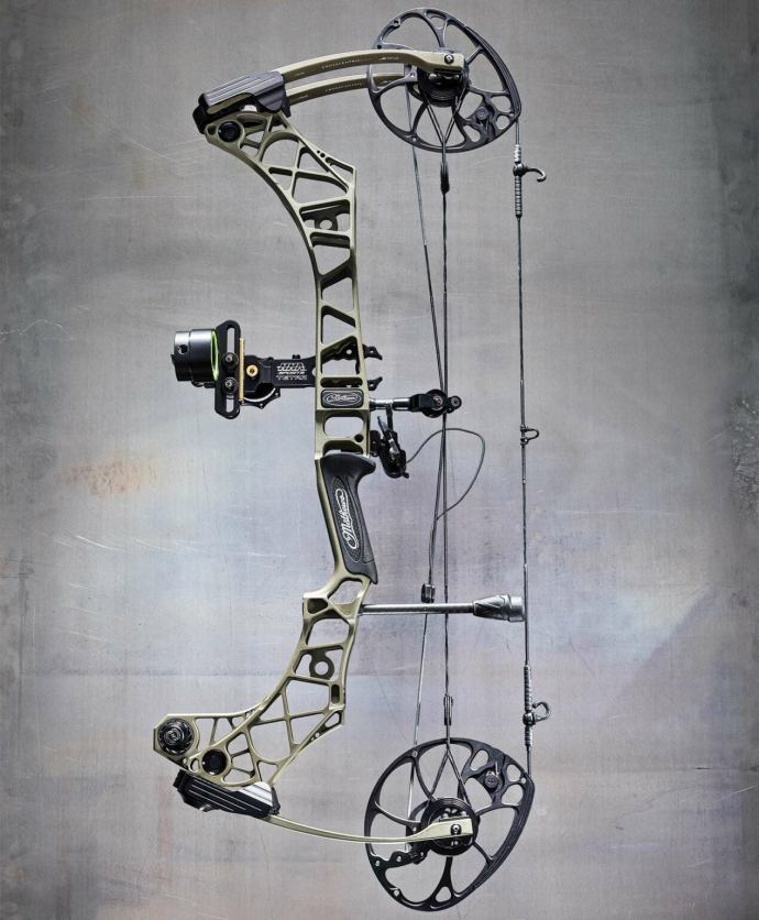 Recurve vs. Compound Bow: Understand the Differences | Outdoor Life