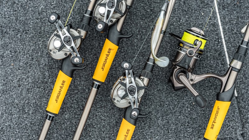 Baitcaster vs Spinning Reels: Which is the best for fishing? | Outdoor Life