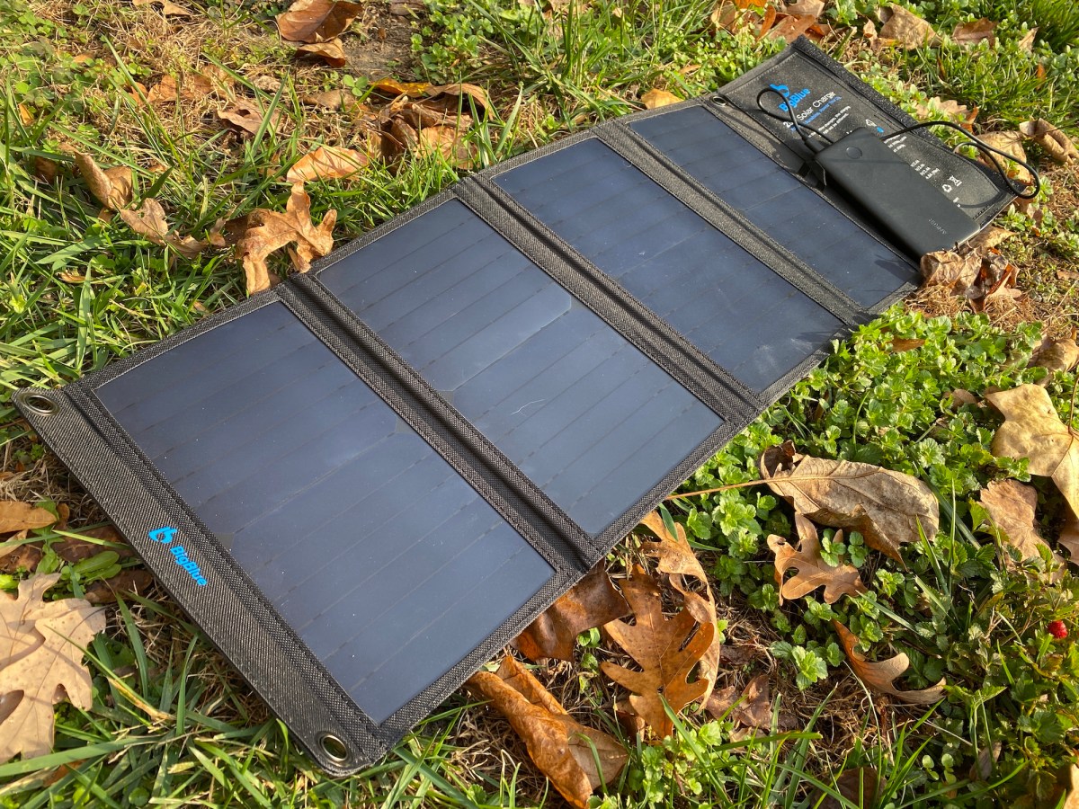BigBlue SolarPowa Prime Day Sale: The Solar Charger You Need | Outdoor Life