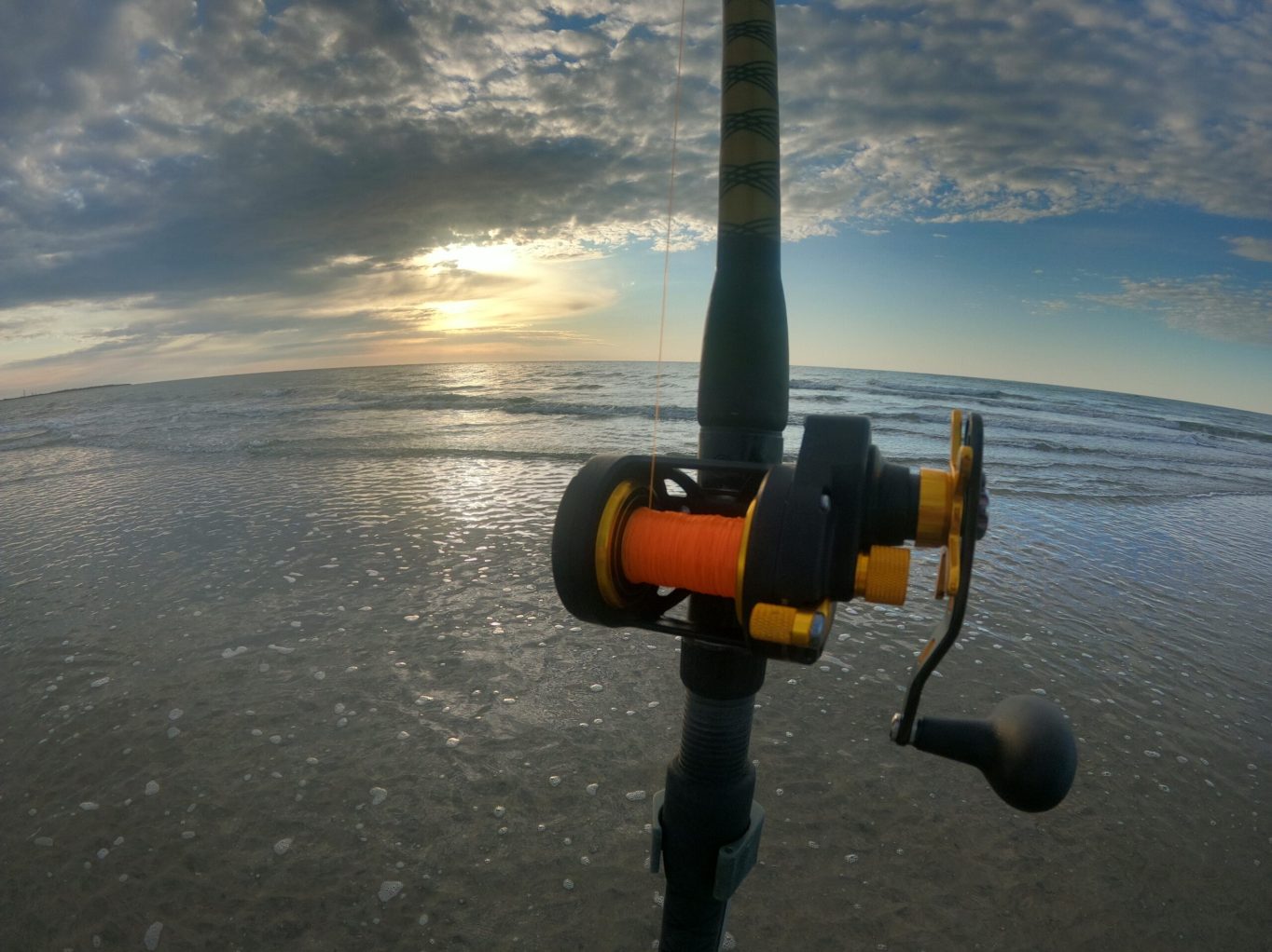 Best Surf Fishing Reels | Outdoor Life