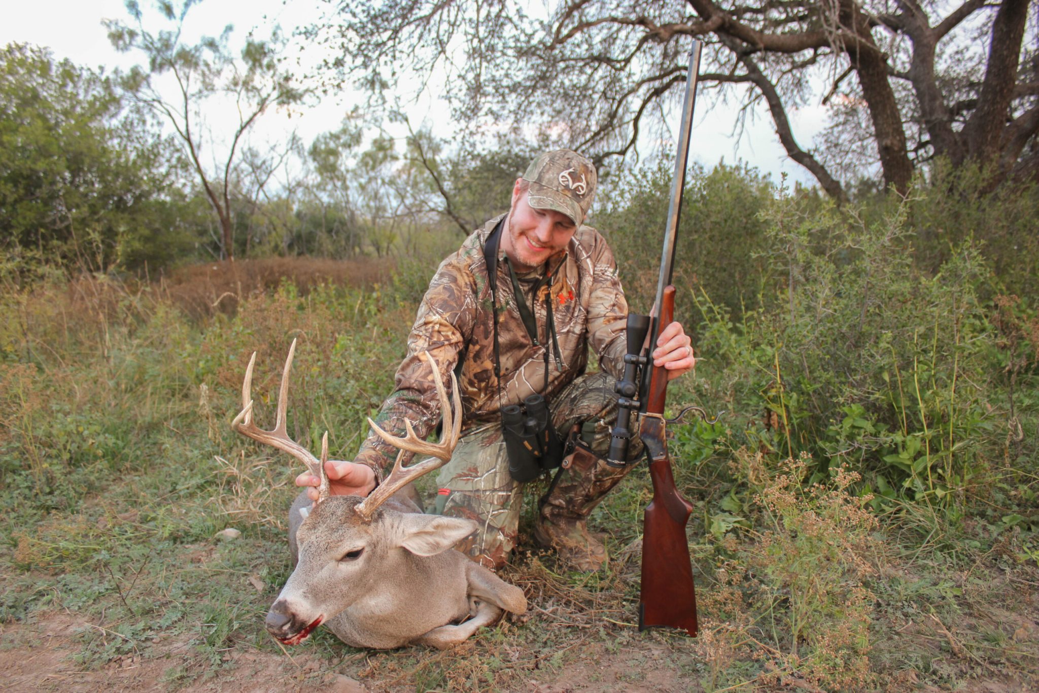 Straight-Wall Rifles vs. Slug Guns for Deer Hunting | Outdoor Life