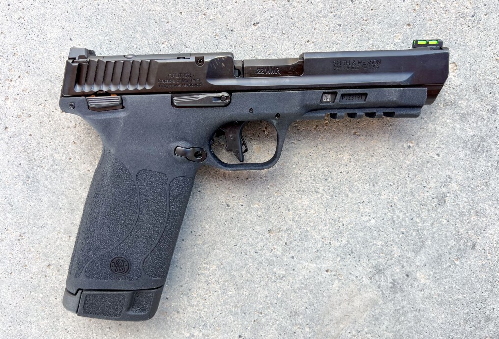 Smith & Wesson M&P 22 Magnum, Reviewed and Tested | Outdoor Life