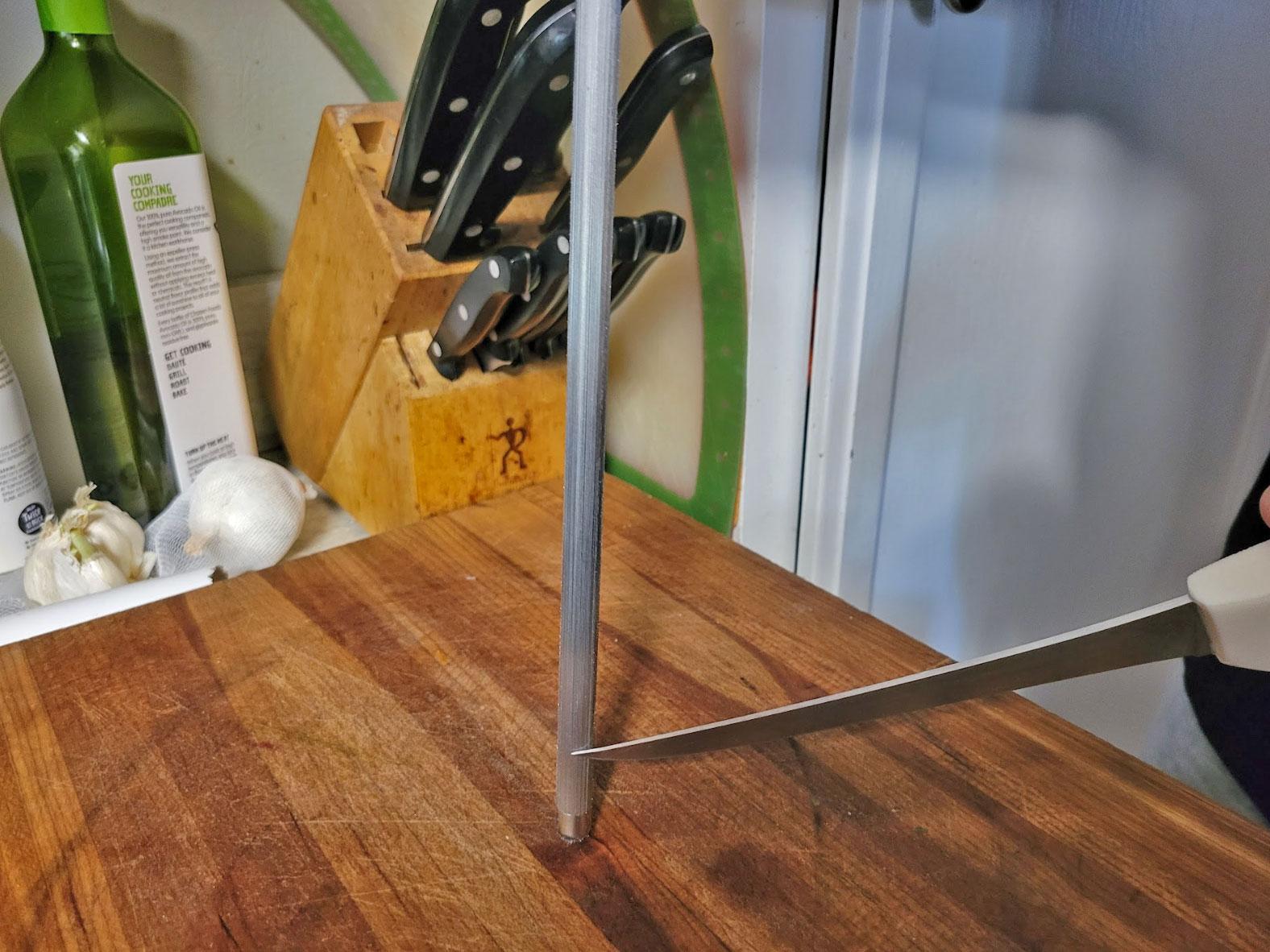 How to Use a Knife Sharpener | Outdoor Life