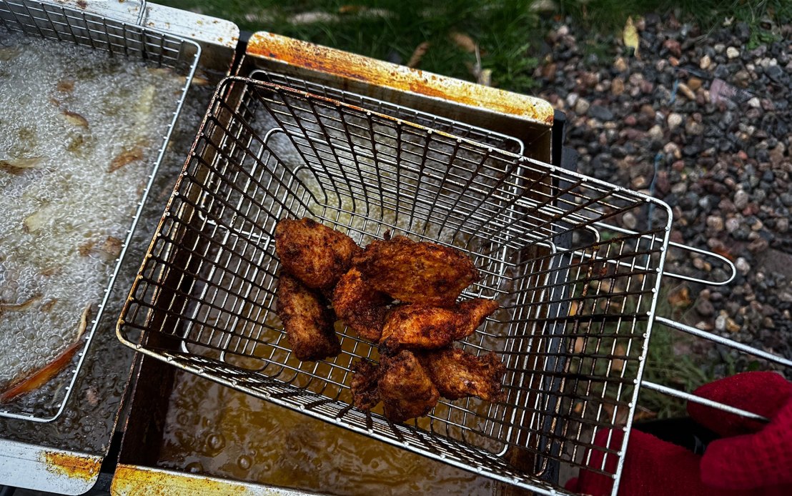 The Best Outdoor Deep Fryers, Tested and Reviewed | Outdoor Life