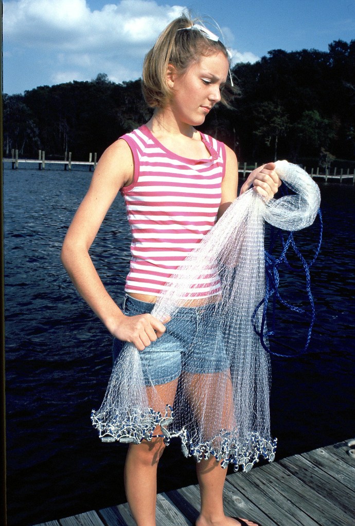 How to Throw a Cast Net | Outdoor Life