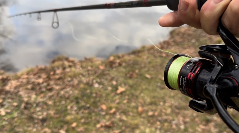 How to Use the "Trigger Method" to Unsnag Lures | Outdoor Life