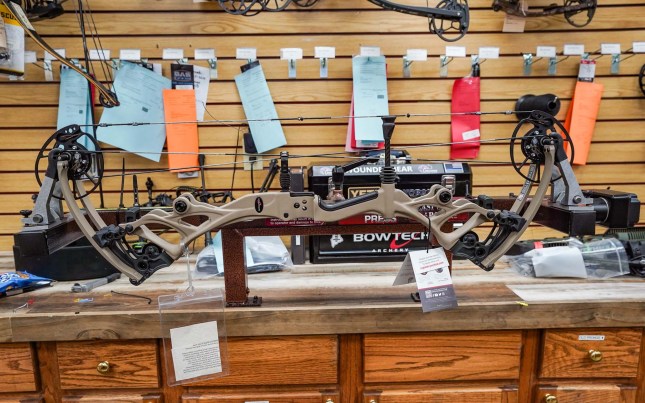 The Best Bow Presses for the Home Bow Mechanic | Outdoor Life