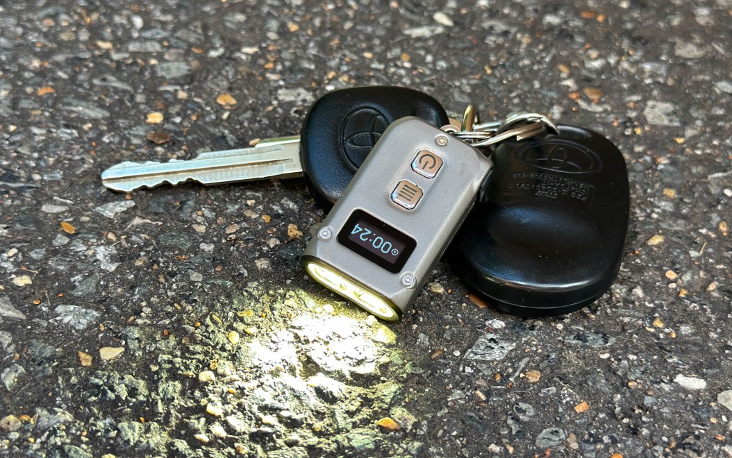 Best EDC Flashlights of 2024, Tested and Reviewed | Outdoor Life