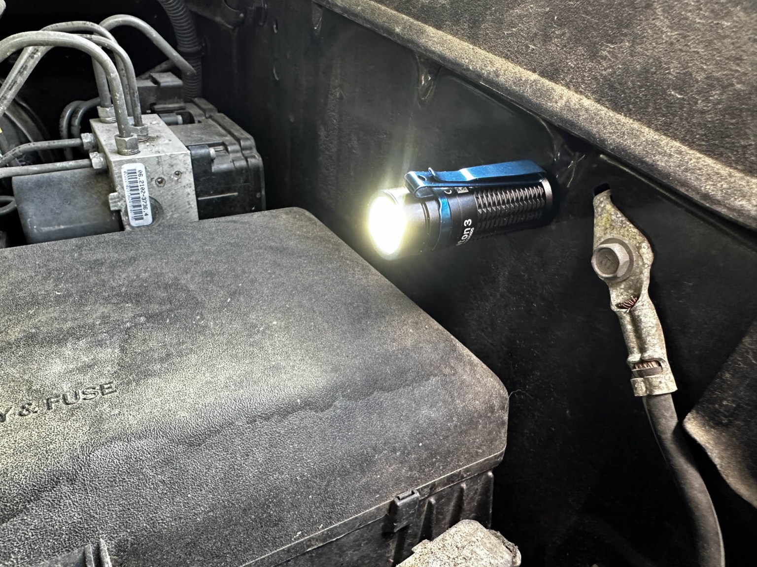 Best EDC Flashlights, Tested and Reviewed | Outdoor Life