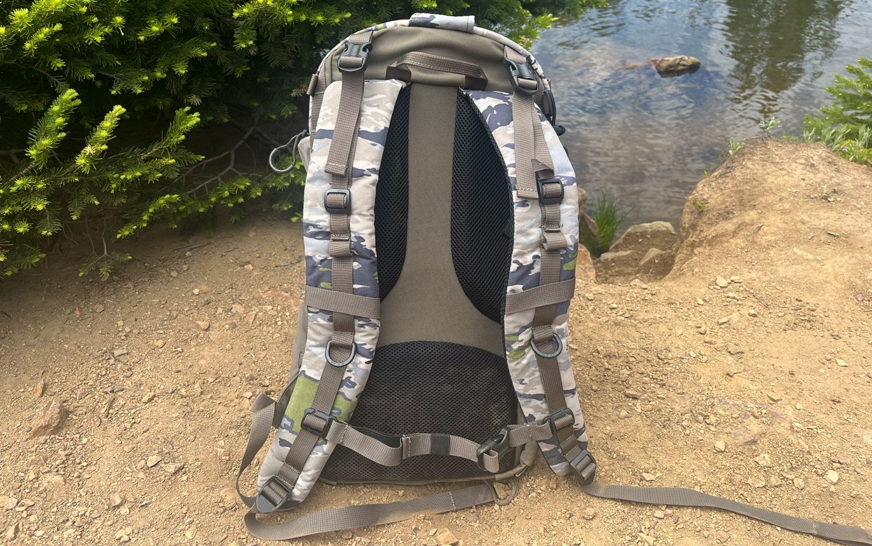 First Look: Browning Whitetail 1300 Hunting Pack | Outdoor Life