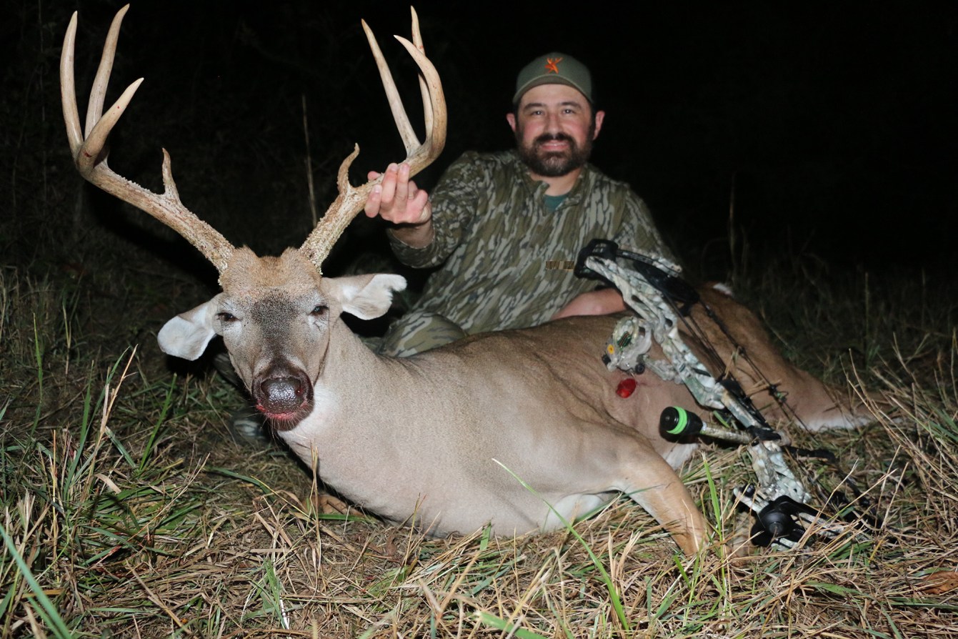 15 Scent Control Strategies That Actually Work for Deer Hunting ...