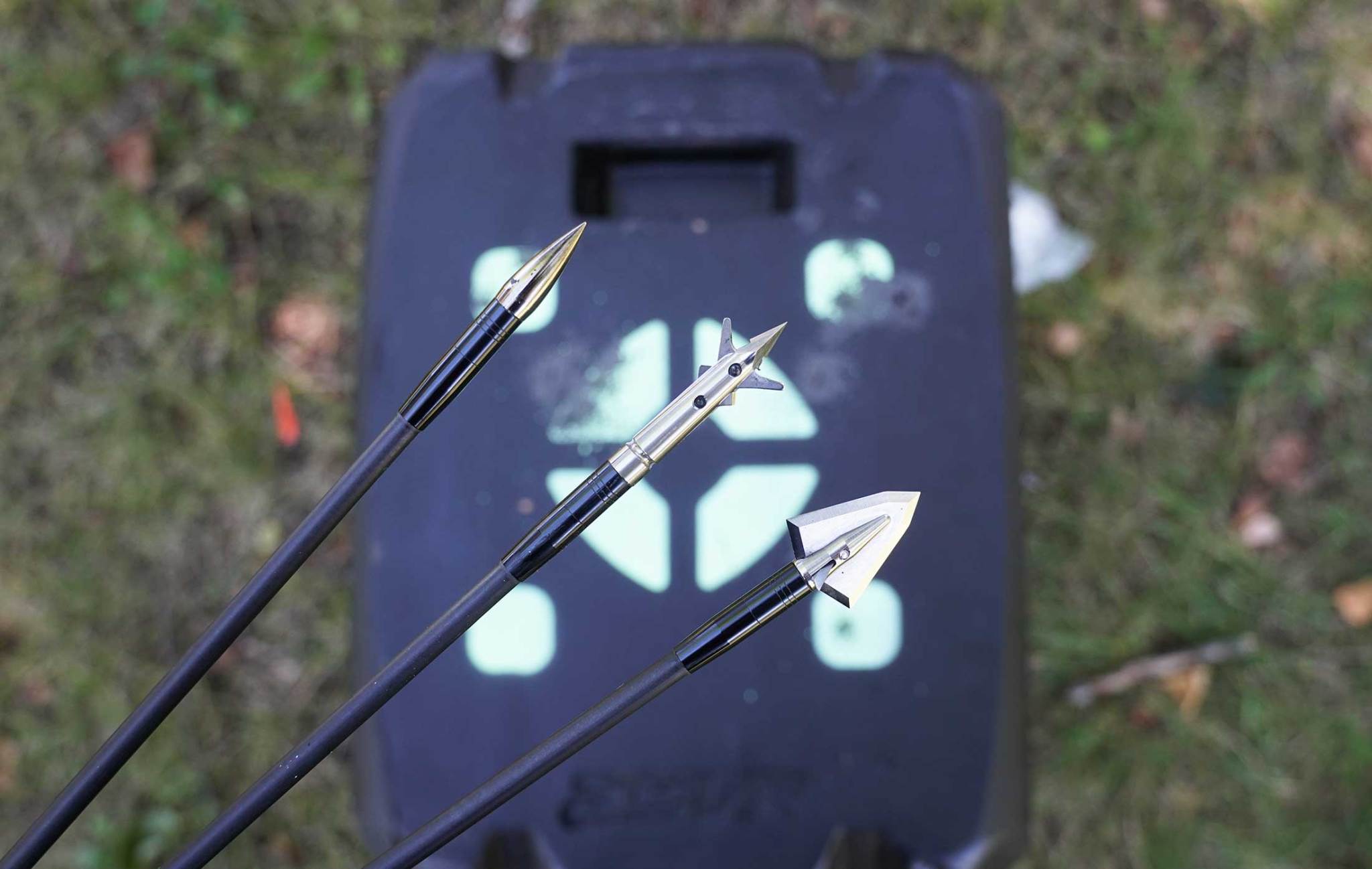 The Easiest Way to Tune Your Bow for Broadheads | Outdoor Life