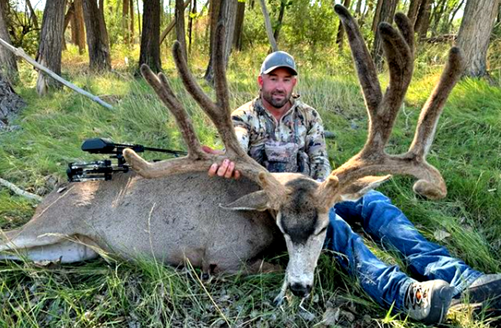 Deer Sizing Deer Shot By Teen May Set New Kansas Record For Size Deer Sizing Deer Shot By Teen May Set New Kansas Record For Size