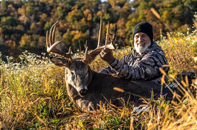 Minnesota Bowhunter Shoots a 12-Point, 175-Inch Buck | Outdoor Life