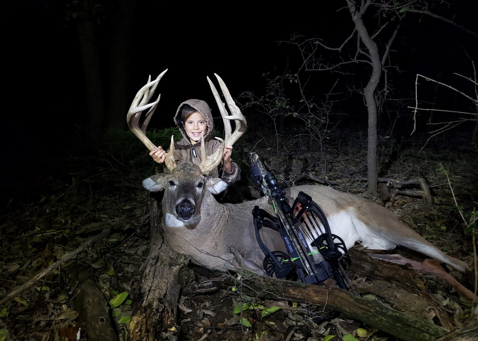 7-Year-Old's First Deer Is a Heavy 14-Pointer That Came in to a Decoy ...