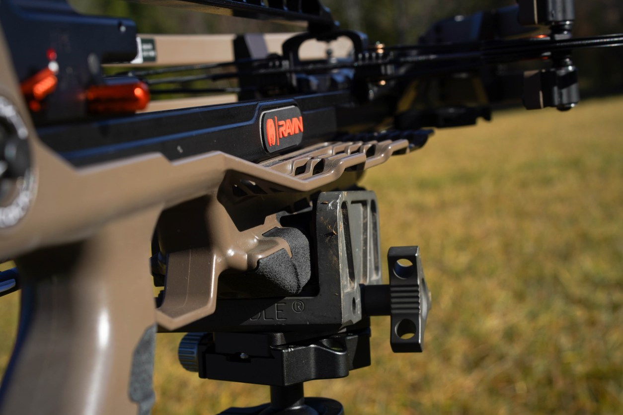 Ravin LR Review: Testing the New Precision Crossbow Out to 100 Yards ...