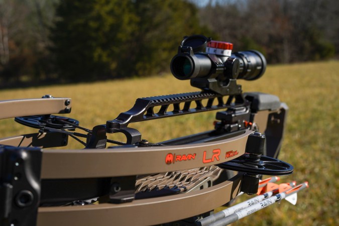 Ravin LR Review: Testing the New Precision Crossbow Out to 100 Yards ...