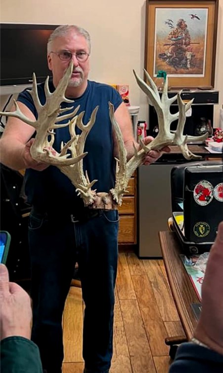 This 49-Point Buck Was Promoted as a New State Record. Critics Say It ...