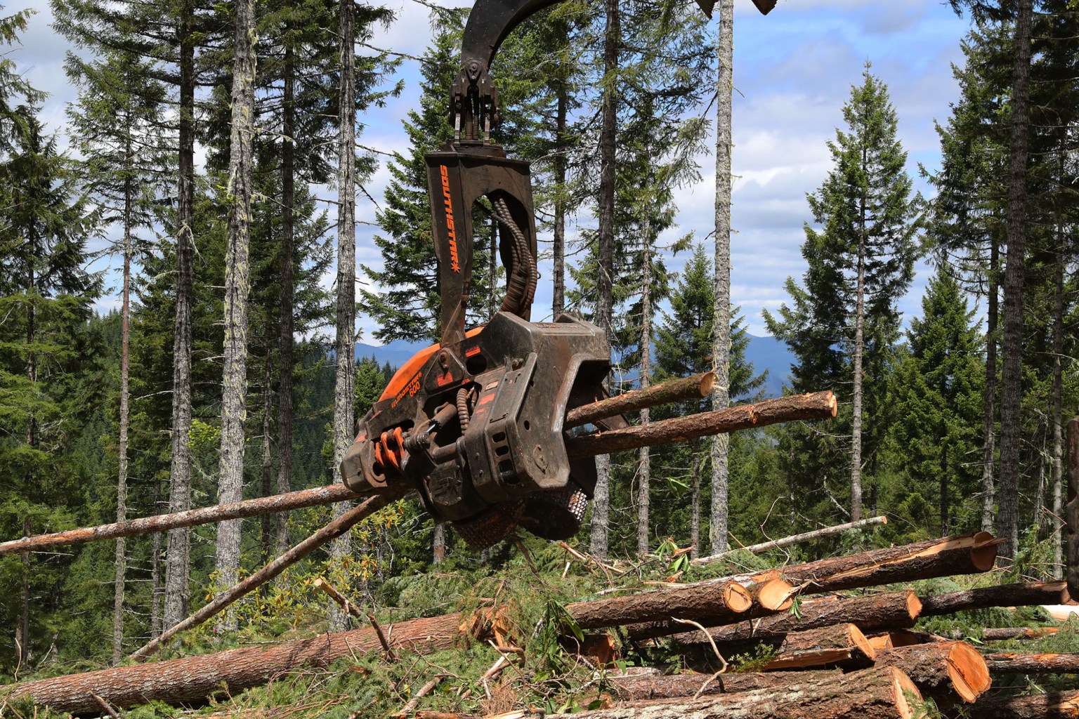 House Bill Approves BWCA Mining, ANWR Drilling