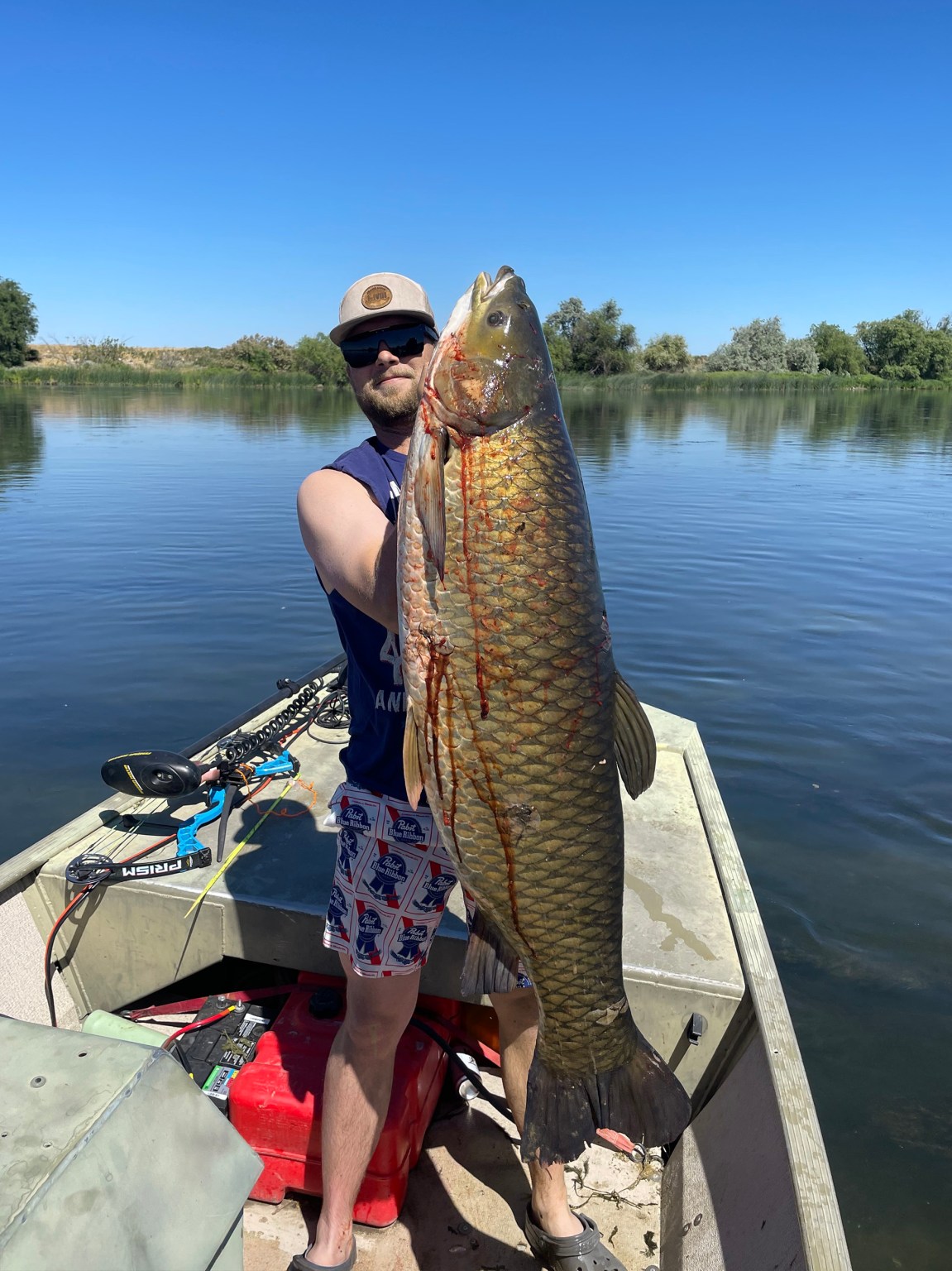 Record Carp Was So Big It Broke the Bowfisherman's Arrow | Outdoor Life