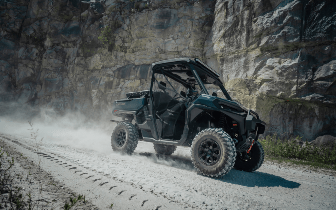 The New Can-Am Defender XT Is an Off-Road Spaceship