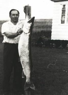 The World-Record Muskie That Turned Out to be a Hoax | Outdoor Life