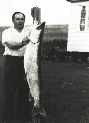 The World-Record Muskie That Turned Out to be a Hoax | Outdoor Life