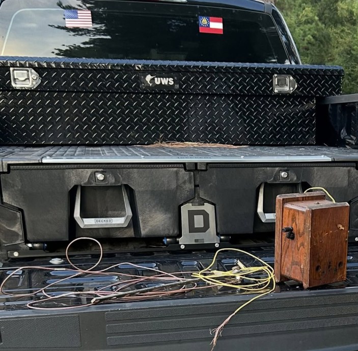 Two Poachers Were Busted Using This Old-School Outlaw Technique to ...