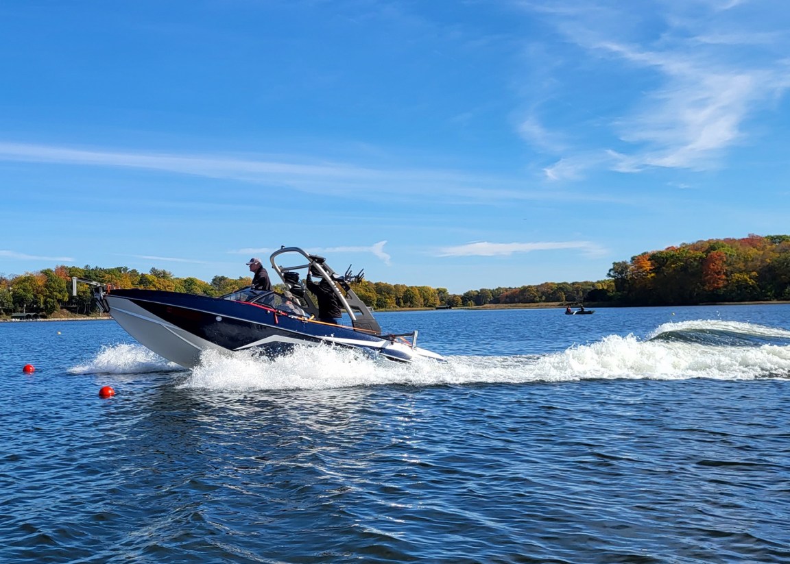 Wake Boats Aren't Just Eroding Shorelines. They're Harming Lake Bottoms ...