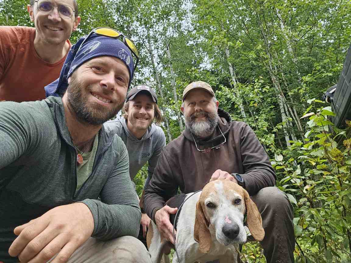 Boomer the Hound Dog Was Stranded on a Cliff for Two Days. Then He Got ...