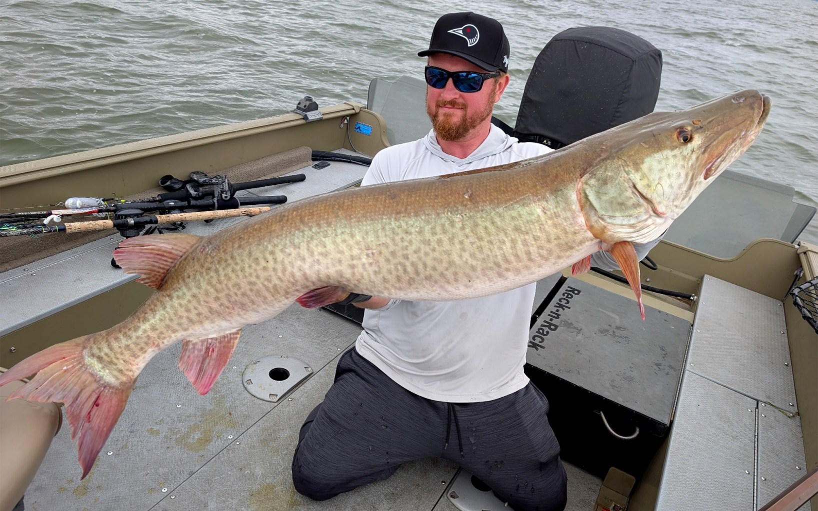 Giant Muskie Caught and Released in Green Bay Is a New Wisconsin Record ...
