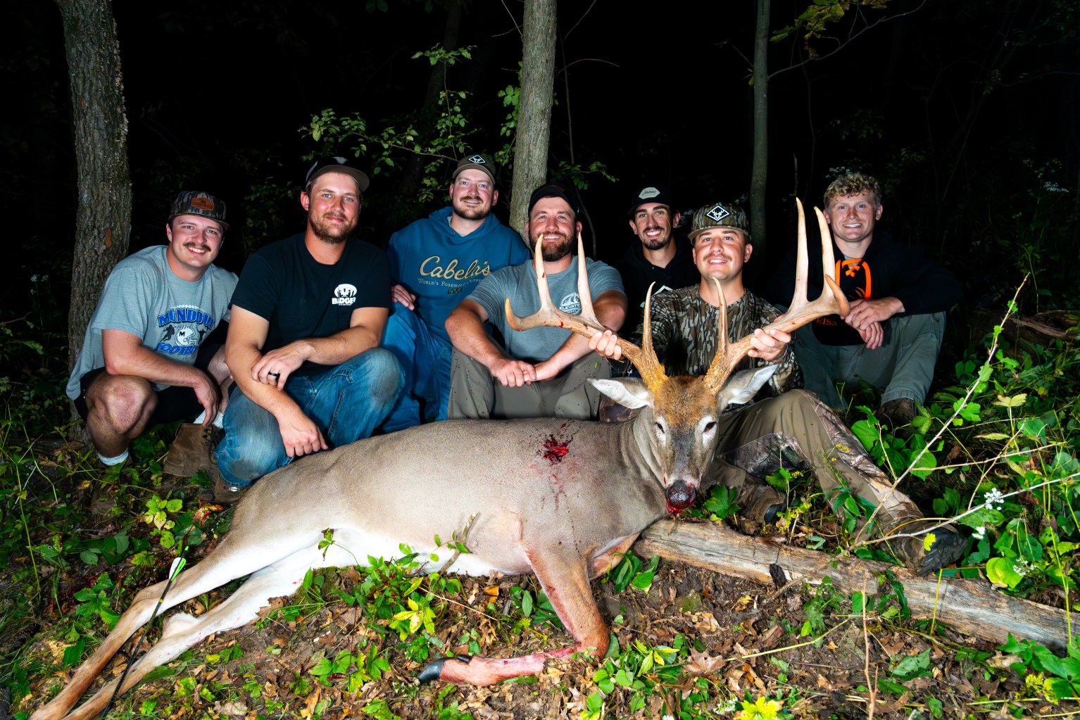 Bowhunter Self-Films His Hunt for a Buck with an Insanely Wide Spread