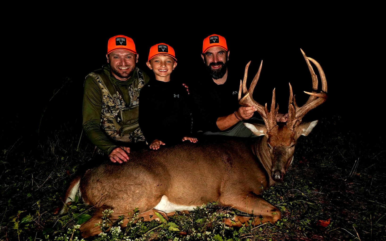 My 8-Year-Old 'Kept His Cool' When This 180-Class Buck Bedded in Front ...