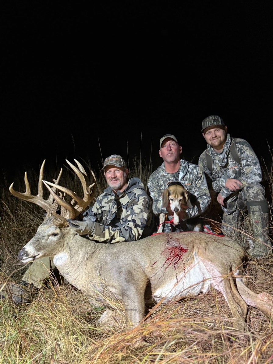 'His Antlers Grew 40 Inches.' Kansas Hunter Arrows Massive Nontypical ...
