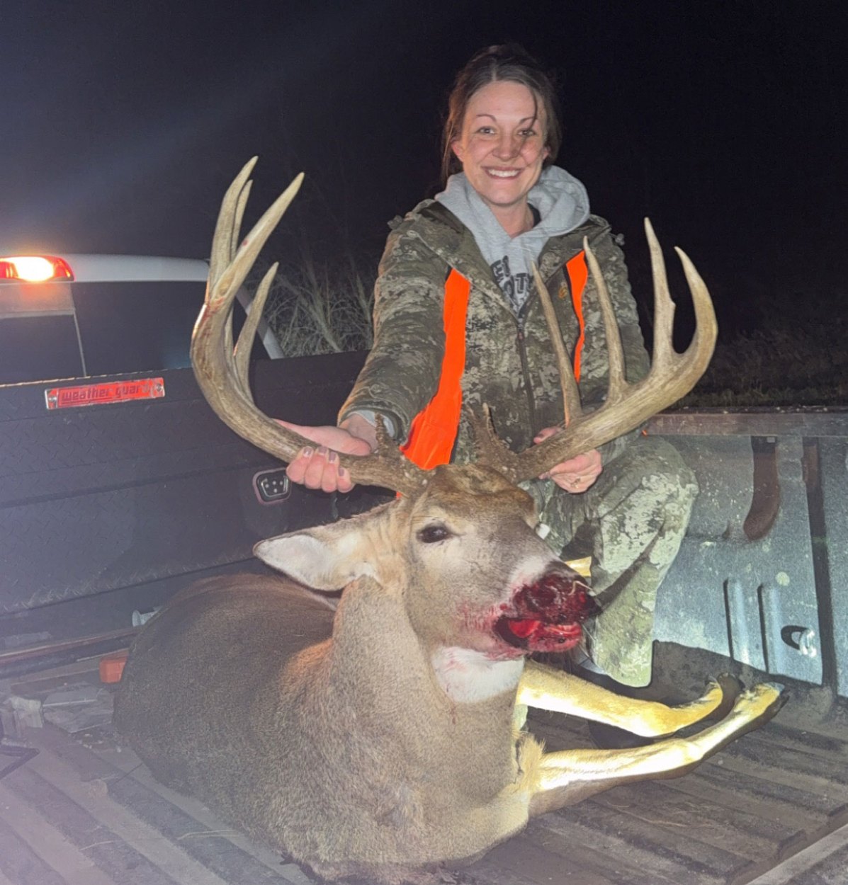 “I Hope My Baby Grows Up to Be a Deer Hunter.” Pregnant Woman Shoots ...