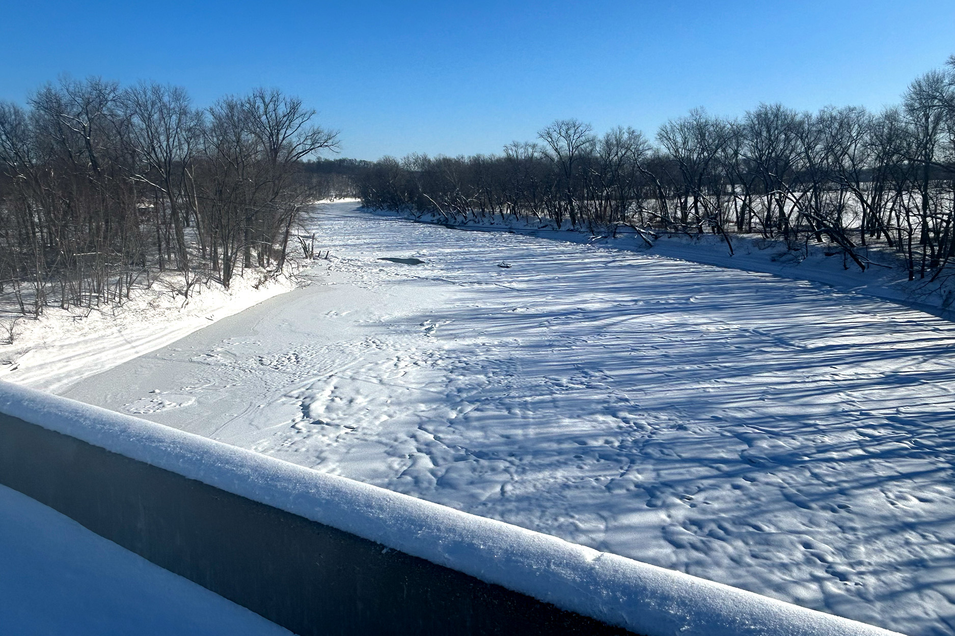 “Young Guys Think They’re Invincible.” Duck Hunters Rescued by Airboat ...