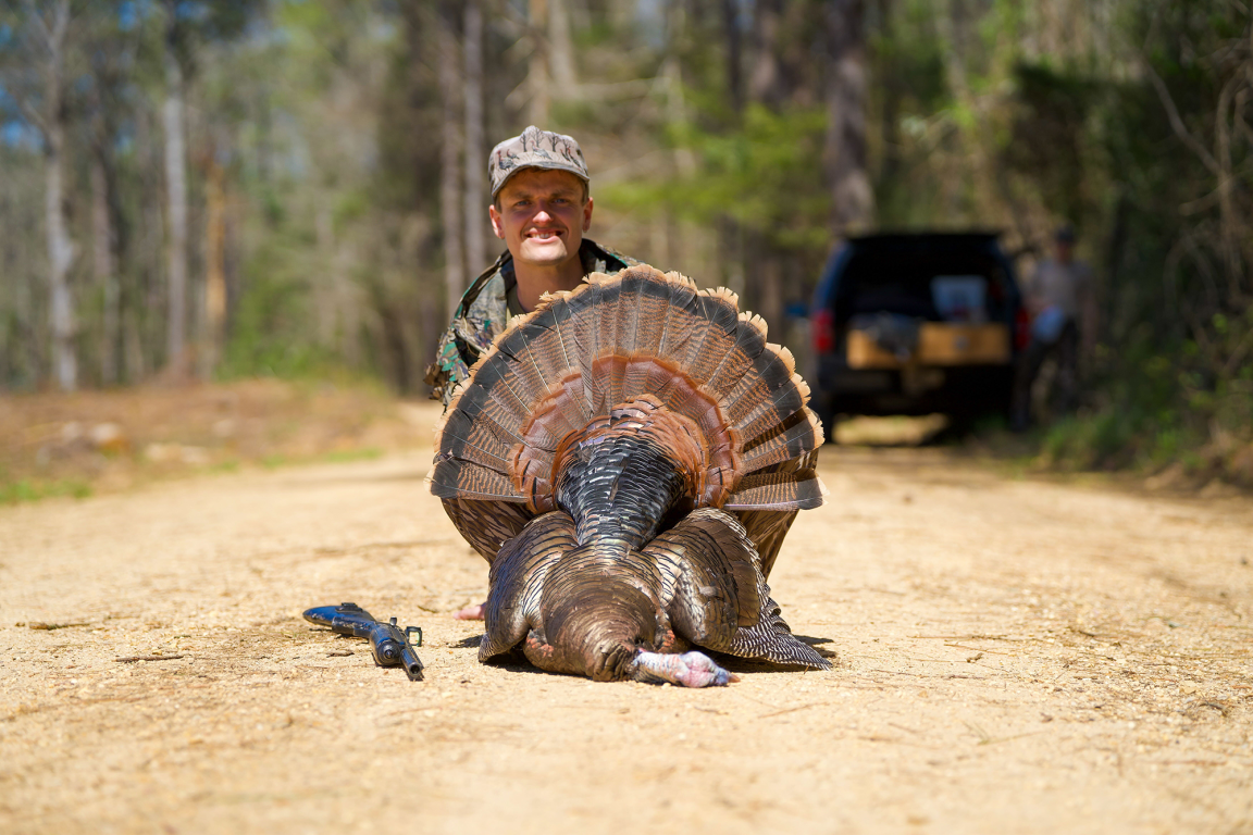 Video: I Turkey Hunt Out of a Van for 3 Months Every Spring. Welcome to ...